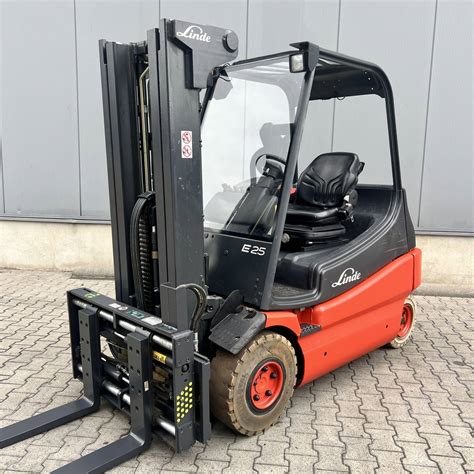 Linde E25 336 02 [18696] Forklift Focus