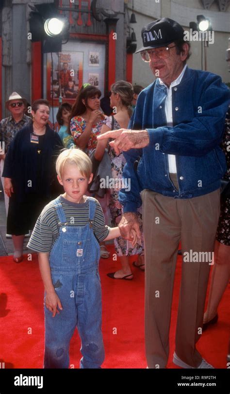Dennis The Menace Walter Fotos Und Bildmaterial In Hoher Auflösung