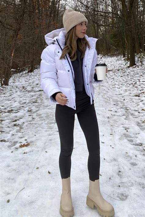 19 Trendy Puffer Jacket Outfits Thatll Keep You Warm And Stylish