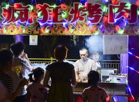 享缤纷夏夜 品艺术生活 图片新闻 中国政府网