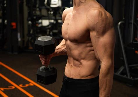 Bicep Curl Drop Set Pump Your Guns And Maximize Muscle Gain