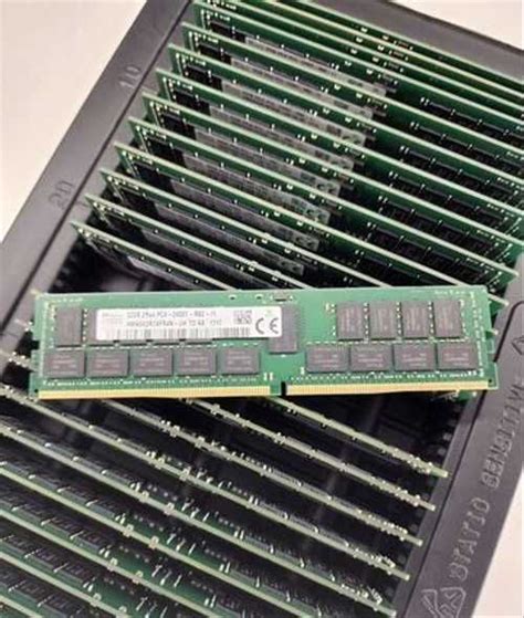 Ddr4 Hynix 2400 32gb Ecc купить Комьютерные аксессуары и комплектующие Festima Ru частные
