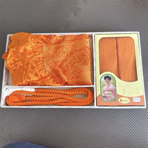 帯揚げ 帯締め 重ね襟セット 着物 振袖 訪問着 成人式 メルカリ