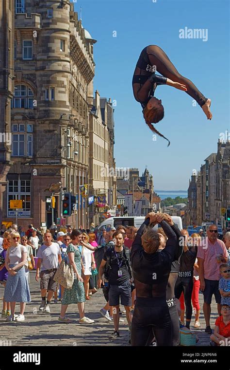 Edinburgh Scotland August 11 2022 Festival Fringe In The Royal Mile