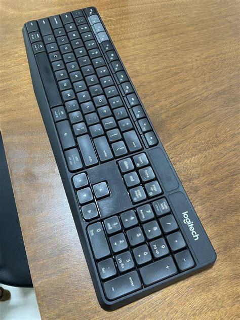 Logitech K375s Keyboard Electronics Computer Parts And Accessories On Carousell