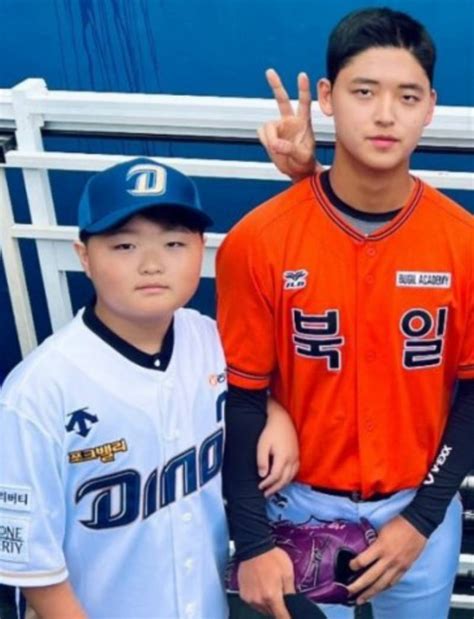 [잡담] 속닌 둘째가 찐이야 인스티즈 Instiz 야구 카테고리