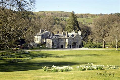 Crogen Estate Movie Makers Guide