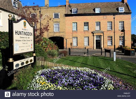 Huntingdon Town Sign Castle Hill Cambridgeshire England Uk Stock