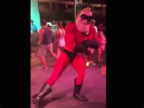 Watch Disney Characters Do The Nae Nae Dance Disney Characters