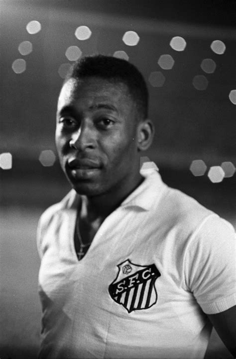 Morre Pelé O Eterno Rei Do Futebol Aos 82 Anos