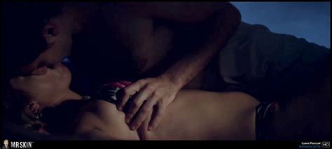 Naked Luana Pascual In Bromance