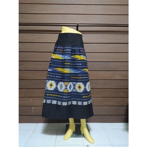 กระโปรงไทลื้อทรงสวย ผ้าทอมืองานตัด Shopee Thailand