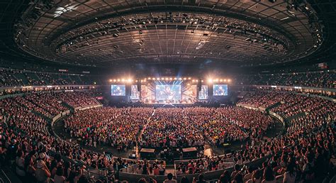 이세계 페스티벌 2025 확정 티켓팅부터 라인업까지 총정리