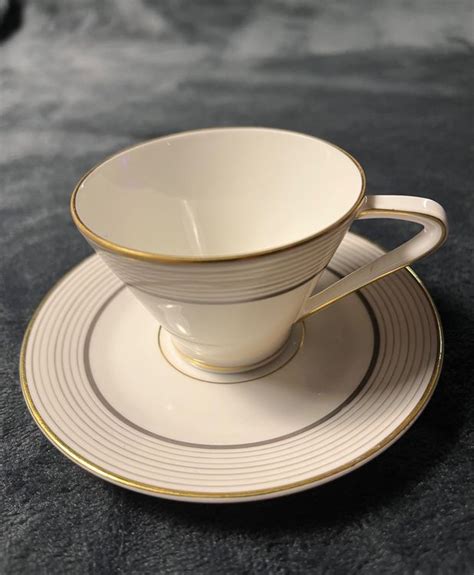 Antike Tasse Porzellan Kaufen Auf Ricardo