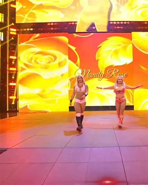 Mandy Rose Scrolller