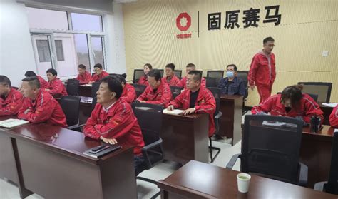 固原交警一大队进企业开展安全驾驶教育活动