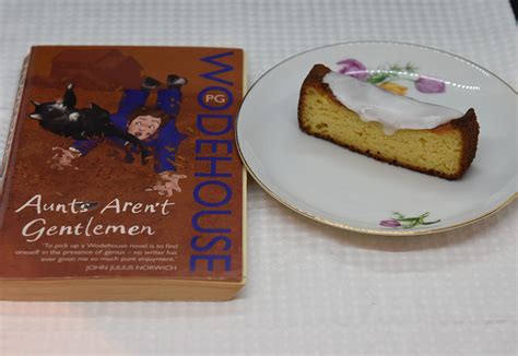 «aunts Arent Gentlemen Av Pg Wodehouse Med Appelsinkake Som Snacks