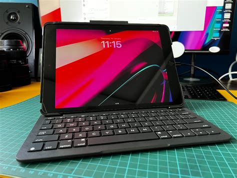 Logitech Slim Folio Computers Tech Parts Accessories Computer Keyboard On Carousell