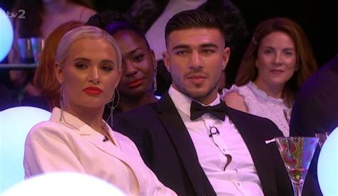 This One Big Thing About Tommy Fury S Picture Has Sent Instagram Wild Extra Ie