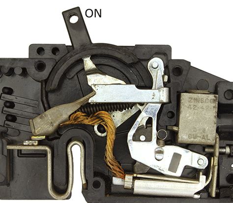 Ambitiontylg Circuit Breaker Won T Reset Generator