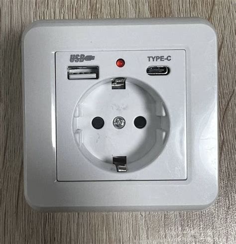 Розетка 220v с Usb и C Type белая A6 Usb C Type B купить по низкой цене в интернет магазине