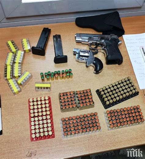 Иззеха пистолет и боеприпаси от земеделска база Информационна агенция ПИК