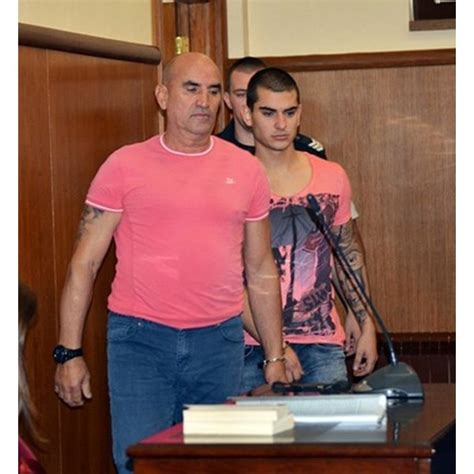 Съдът пусна Ценко Чоков под парична гаранция а сина му под домашен арест