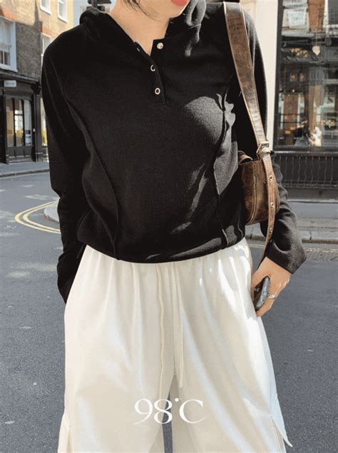 98도씨 [98project] 스냅 반오픈 후드 티셔츠 1 Color