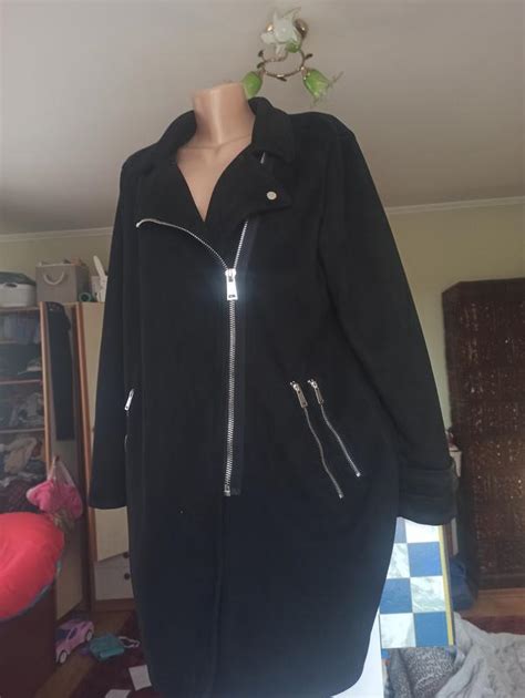 Плащ пальто — ціна 400 грн у каталозі Пальто Купити жіночі речі за доступною ціною на Шафі