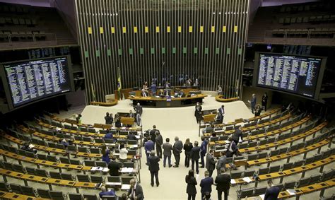 Urgência Do Pl Das Fake News é Aprovada Confira Como Votou A Bancada