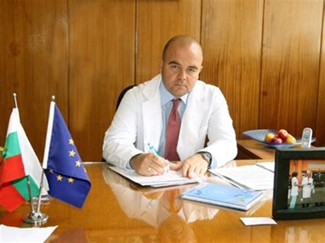 И Първа градска болница в София вече лекува болни от коронавирус 24 Здраве