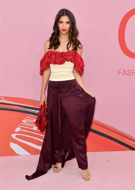 Emily Ratajkowski Beautiful Hot Celebs Home Emily Ratajkowski Beautiful Hot Celebs Home