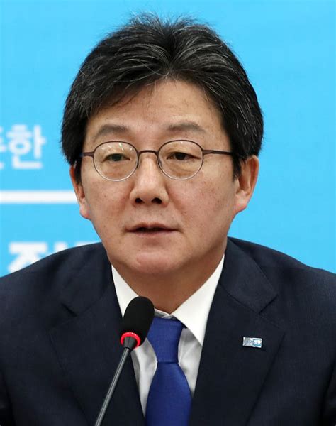 어느순간 안나대고 조용하게 있는 정치인 인스티즈instiz 이슈 카테고리