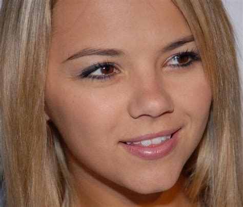 Ashlynn Brooke Resimleri