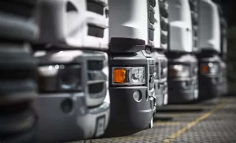 30 Indians Arrested In The Us For Illegally Driving Trucks To Be Deported Soon