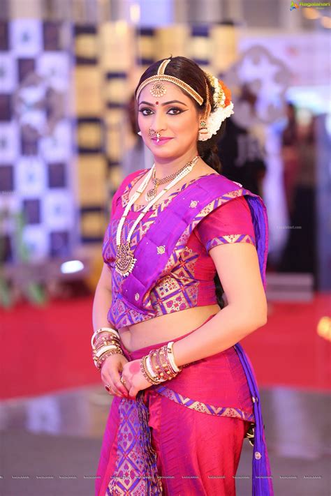 Tamil Girls Wallpapers Wallpaper Cave