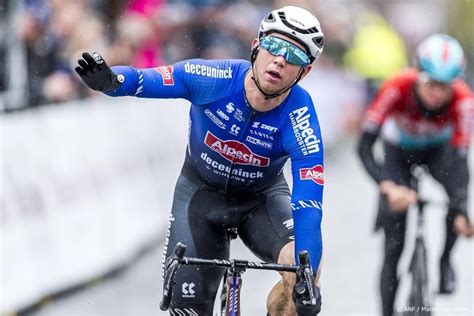 Belgische Renner Van Gils Sprint Naar Derde Zege Dit Seizoen