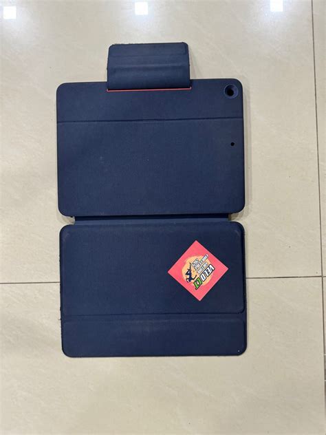 Logi Ipad Case With Keyboard Computers And Tech Laptops And Notebooks On Carousell