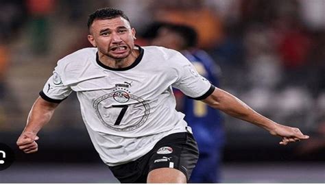 «سنعود بالكأس وعد من تريزيغيه «البطل لجماهير منتخب مصر