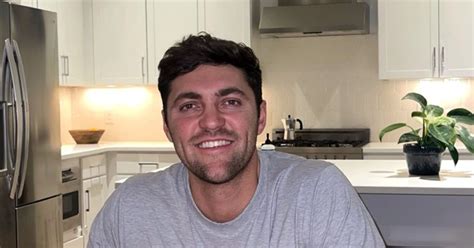 공식발표 Kia 제임스 네일 70만 달러 계약외인 투수 2명 모두 ‘오른손으로