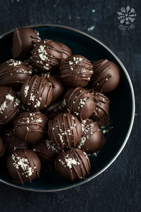 Шоколадови бонбони с бейлис Homemade Candies Homemade Baileys Chocoholic