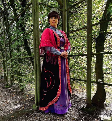 Embroideries Queen Iduna Costume Frozen 2 Disney Costume Inspired