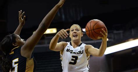 Missouris Sophie Cunningham Receives Third Sec Freshman Of The Week Honor Mizzou Sports