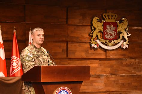 ლიცეუმში სანდრო ახმეტელის სახელობის სახელმწიფო დრამატული თეატრის დასმა სპექტაკლი “ჰელადოსი