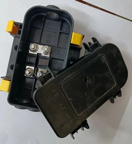 2 Way Midi Fuse Box At 900 Piece In New Delhi ID 2851538442312