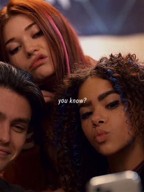 Ginny And Georgia Marcus Baker Edit Vid O C L Brit S Actrice Film D Amour