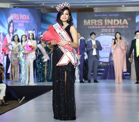 Dr Jyoti Gupta Crowned As Mrs India Queen Of Substance 2022