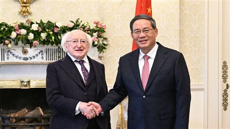 Ли Цян Пекин готов расширять сотрудничество с Дублином в различных
