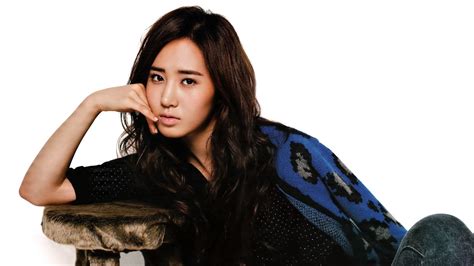 Kwon Yuri Hot And Sexy Actress Desktop Wallpapers Hd Wallpapers High Definition Celebrity