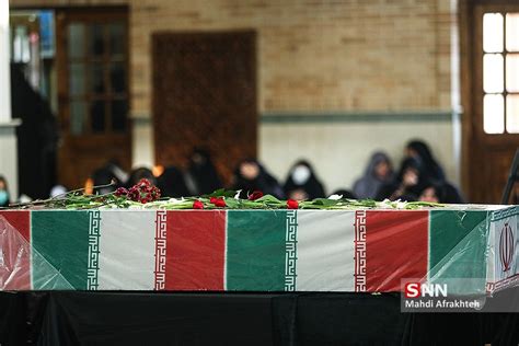 مراسم عزارداری حضرت فاطمه س و تشییع پیکر شهید گمنام در دانشگاه الزهرا س